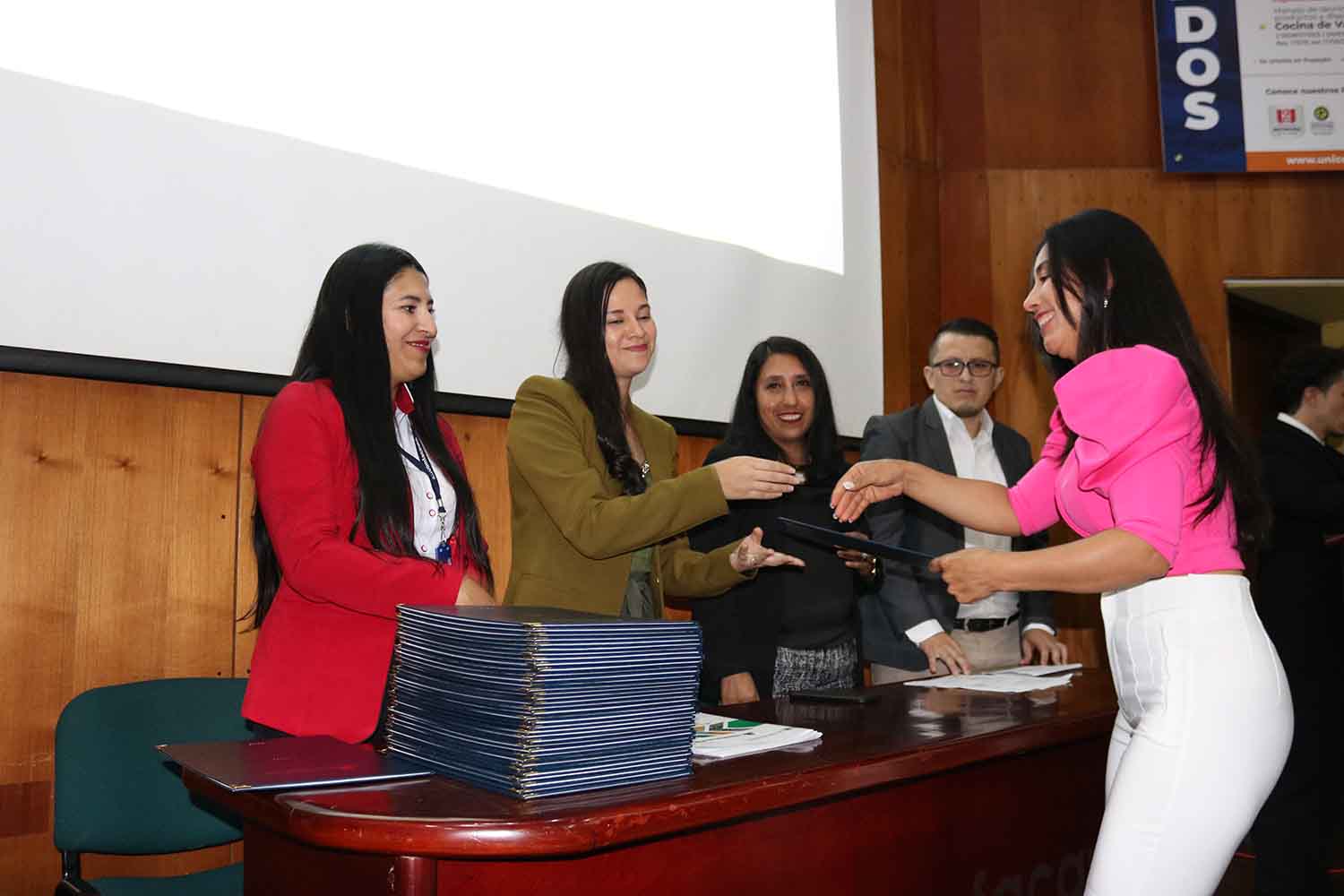 El Centro de Capacitación Comfacauca graduó a 39 nuevos técnicos laborales » Comfacauca