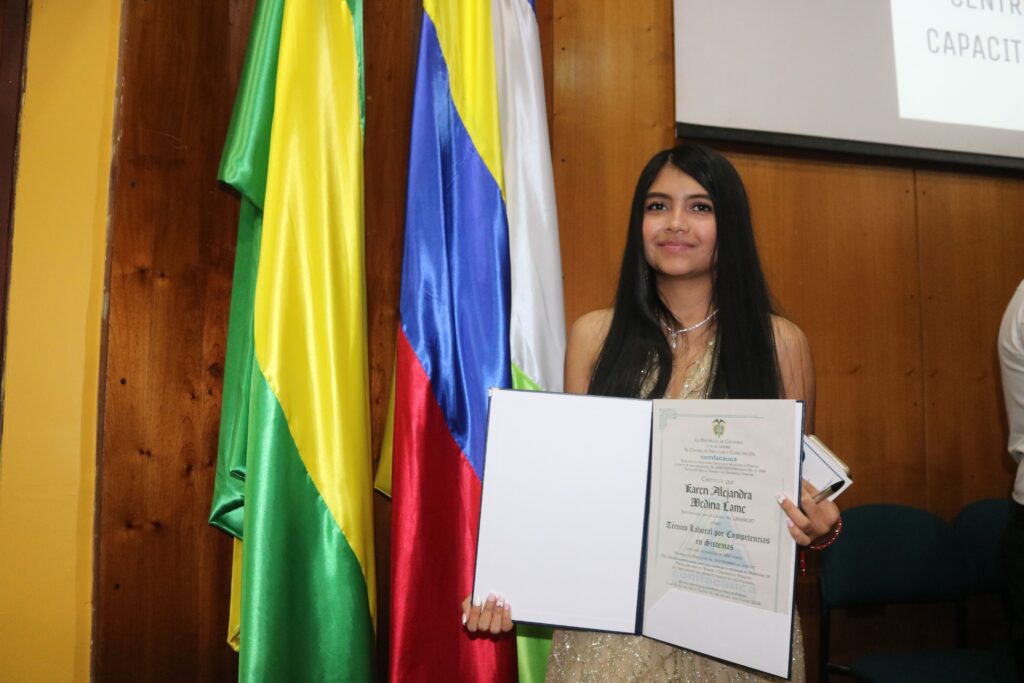 Una nueva promoción de Técnicos Laborales Comfacauca » Comfacauca