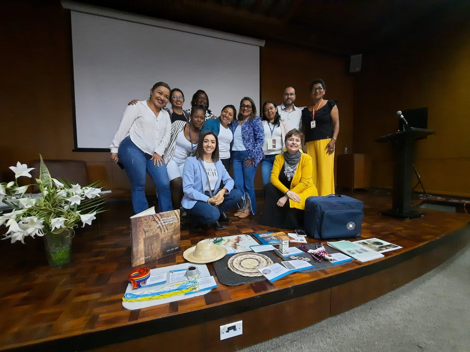 “Las bibliotecas deben ser el eje cultural de los municipios”, fue la conclusión del Encuentro ...
